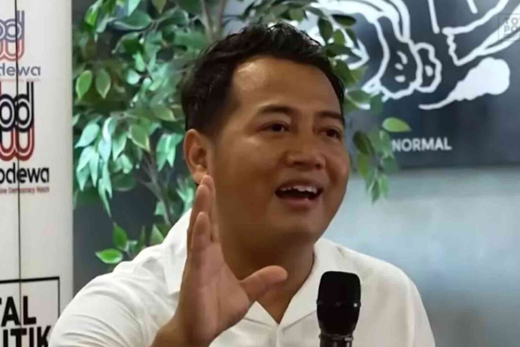 Adi Prayitno: Publik Susah Baca Hubungan Megawati dengan Jokowi - NTBSatu