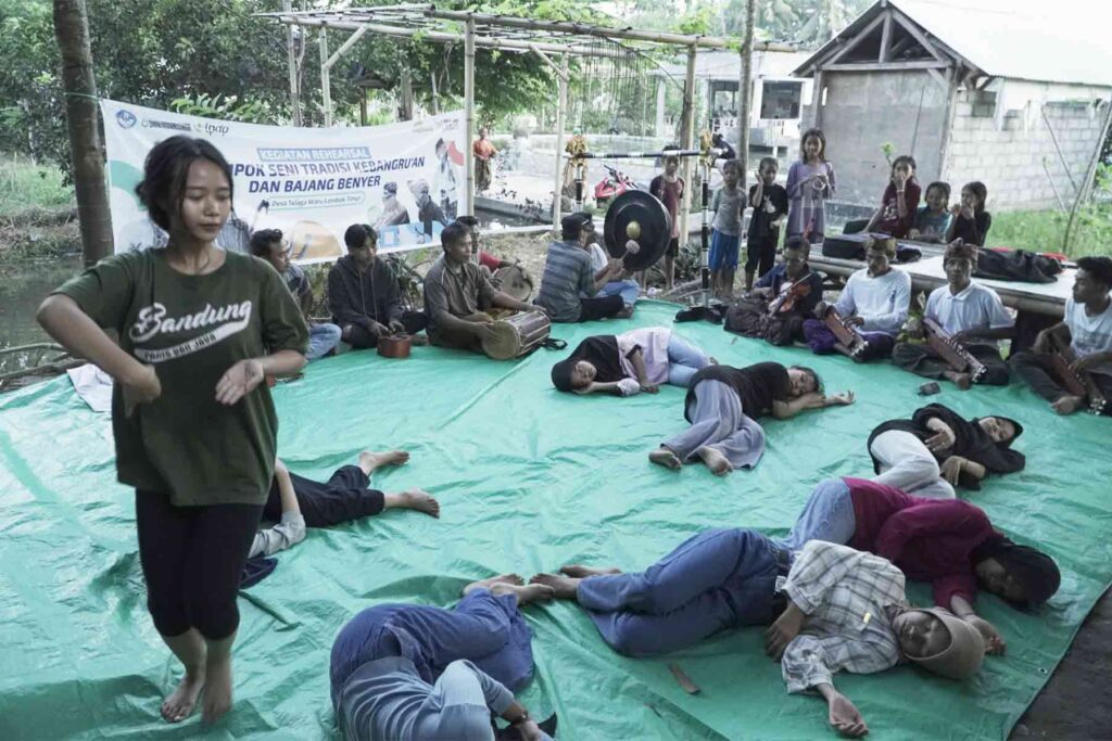 Seniman dan Masyarakat Gelar "Molang Maliq Mualan Benyer", Ritual ...