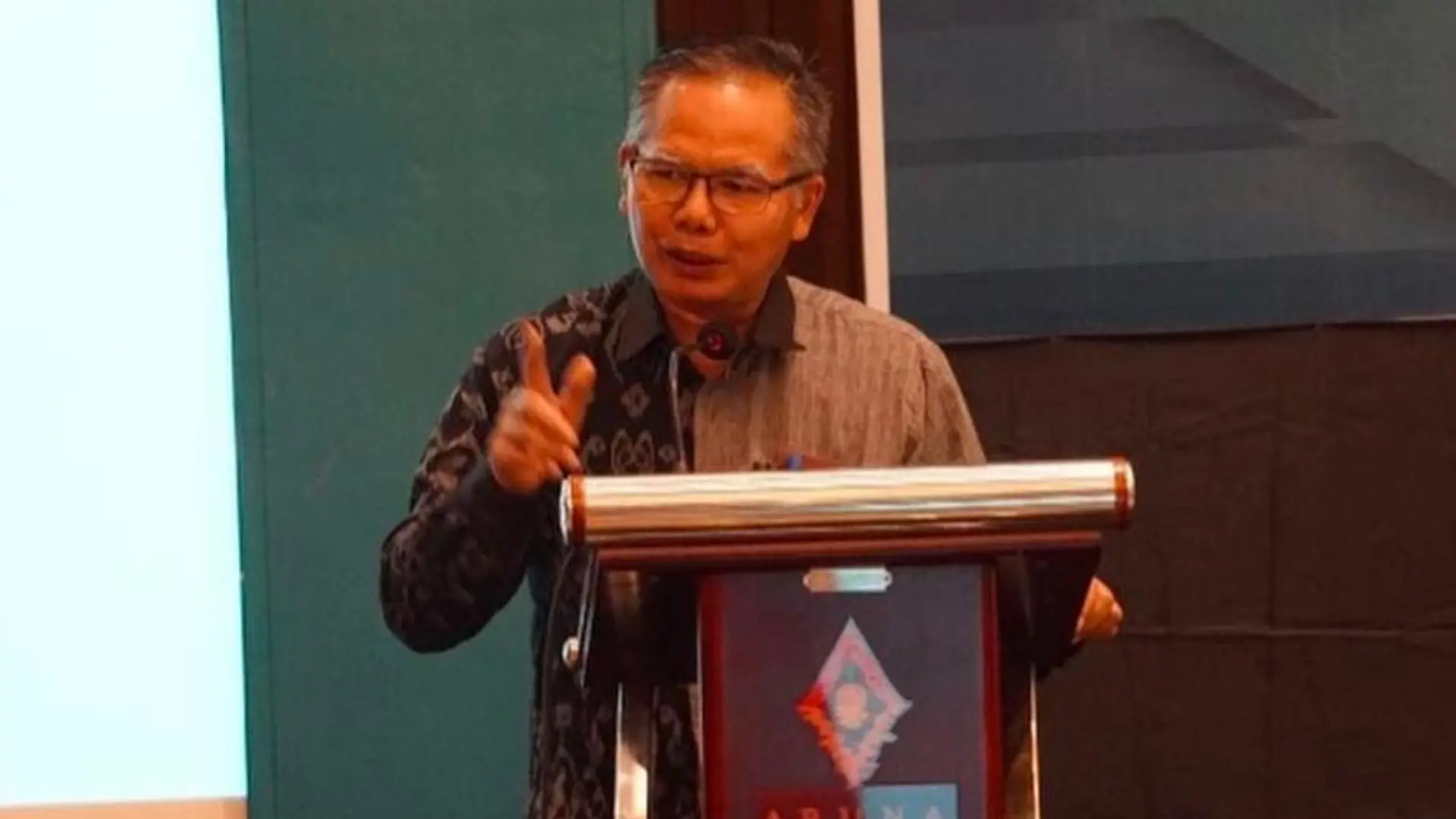 Lulusan SMK Sumbang Angka Pengangguran Tertinggi, Pemprov NTB Gencarkan ... Lulusan SMK Sumbang Angka Pengangguran Tertinggi, Pemprov NTB Gencarkan ...