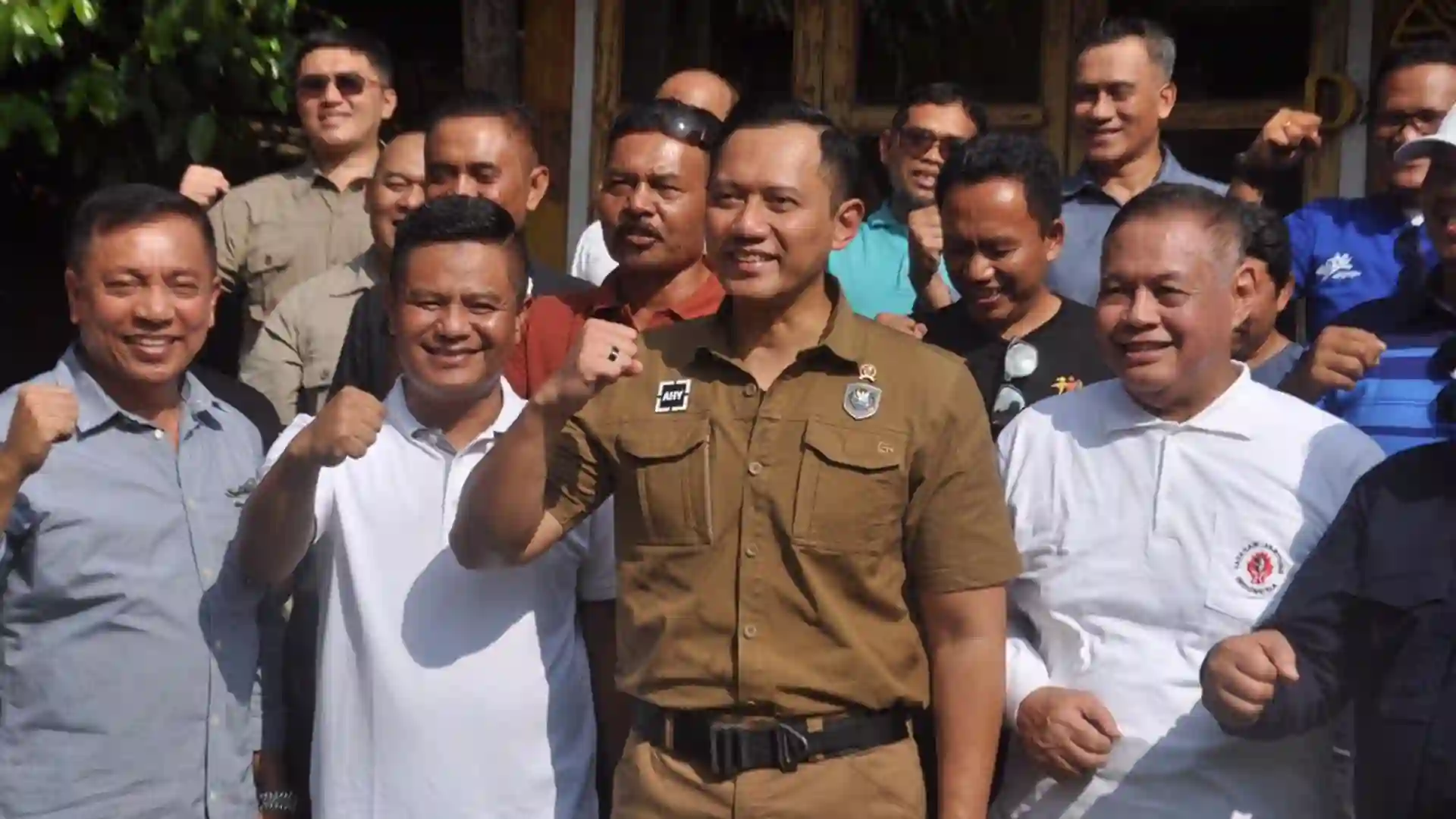 Demokrat Dituding Terlibat dalam Kasus Ijazah Palsu Jokowi, IJU: Ini Fitnah Keji - Laman 2 dari ...