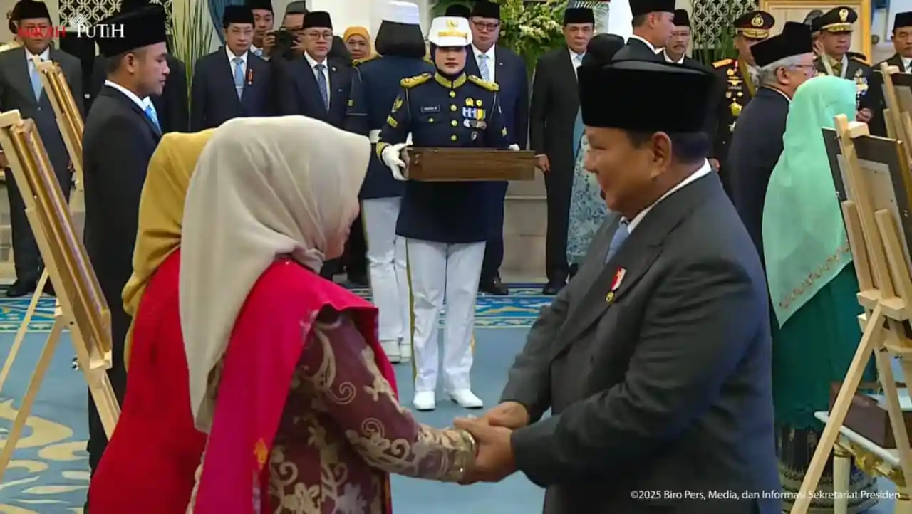 Sultan Bima XIV Muhammad Salahuddin Resmi Ditetapkan Jadi Pahlawan Nasional