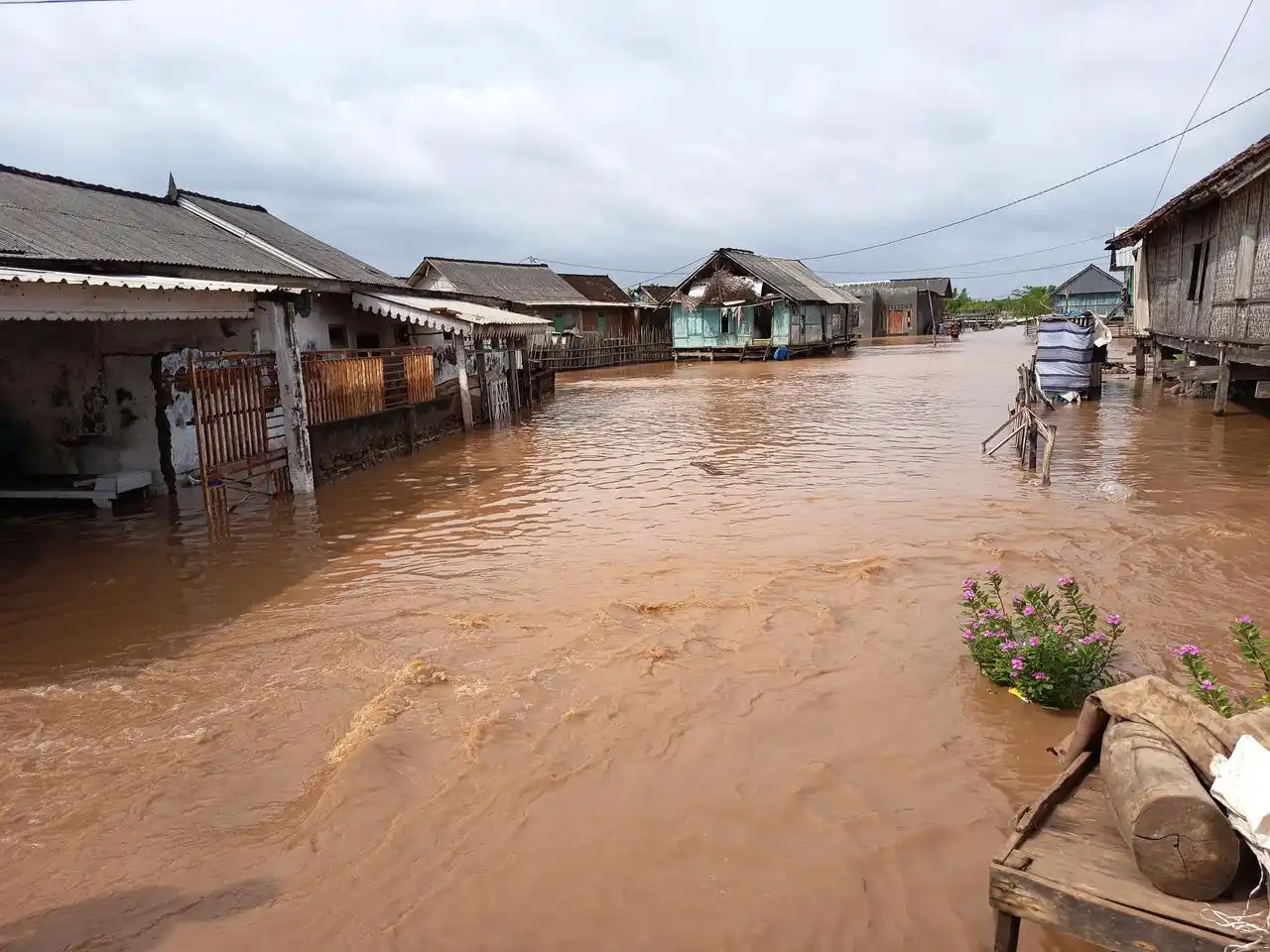 Intensitas Bencana di NTB Meningkat, Gubernur Iqbal Tetapkan Status ...